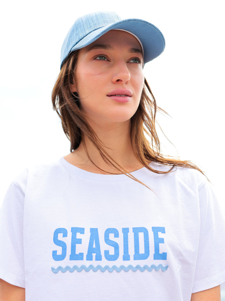 Seaside Tshirt – YaYa Club Clothing Company